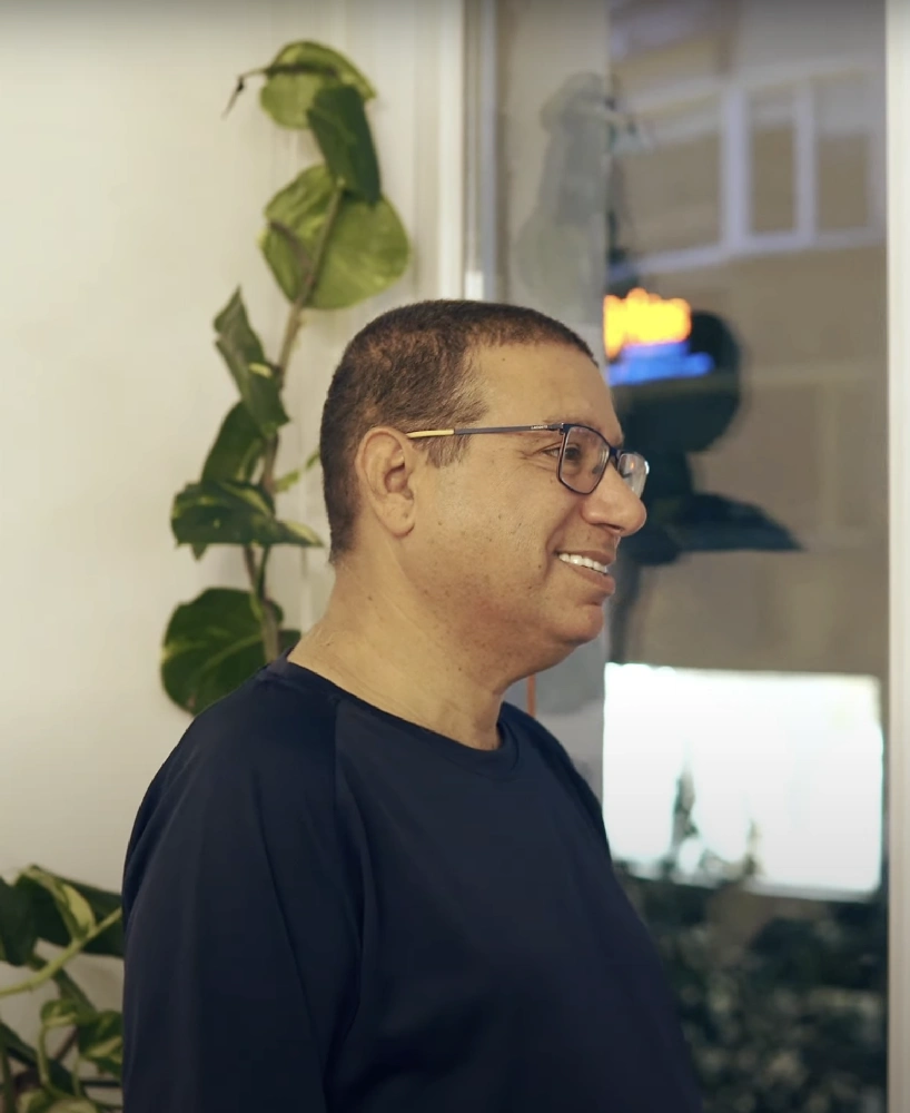 Dr. Avraham Segev - Artmed